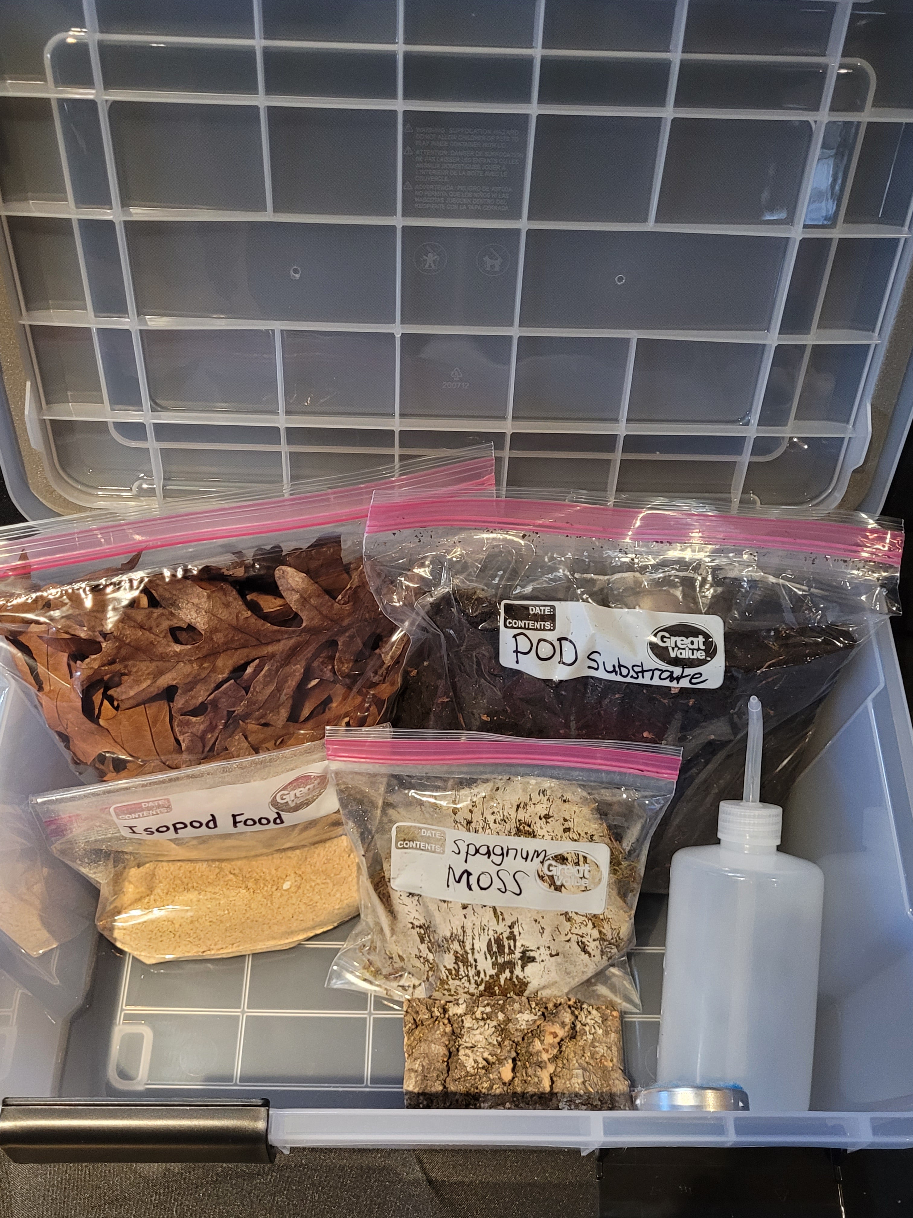 19 quart Isopod breeding starter kit – NoLi Pods N' Stuff